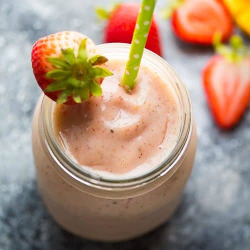 Chai-Spiced Strawberry Mango Smoothie - Sweet Peas and Saffron