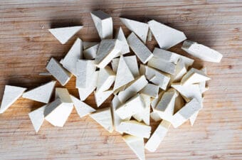 Teriyaki Tofu (sticky + tangy) | sweetpeasandsaffron.com