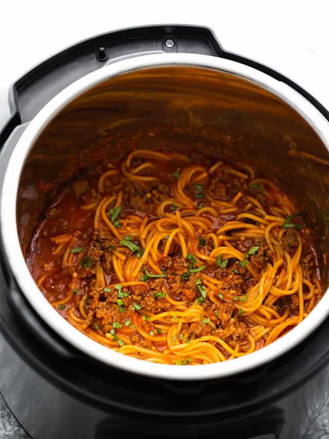 Instant Pot Spaghetti and Meat Sauce - Sweet Peas and Saffron