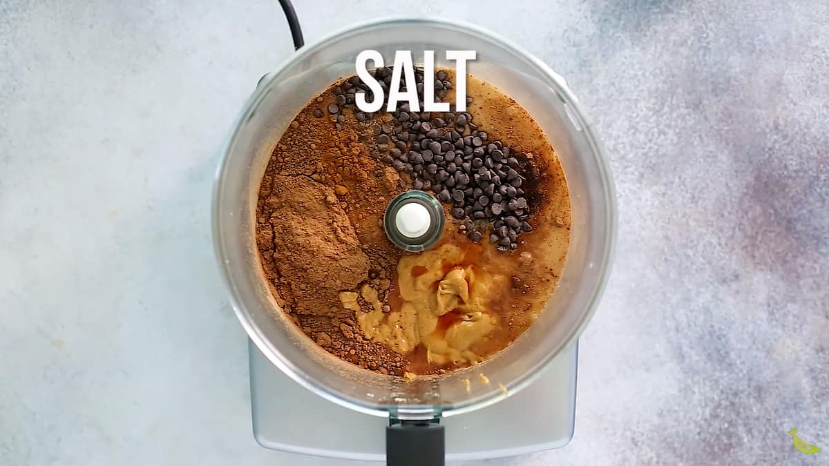 Creamy Chocolate Dessert Hummus - Sweet Peas and Saffron