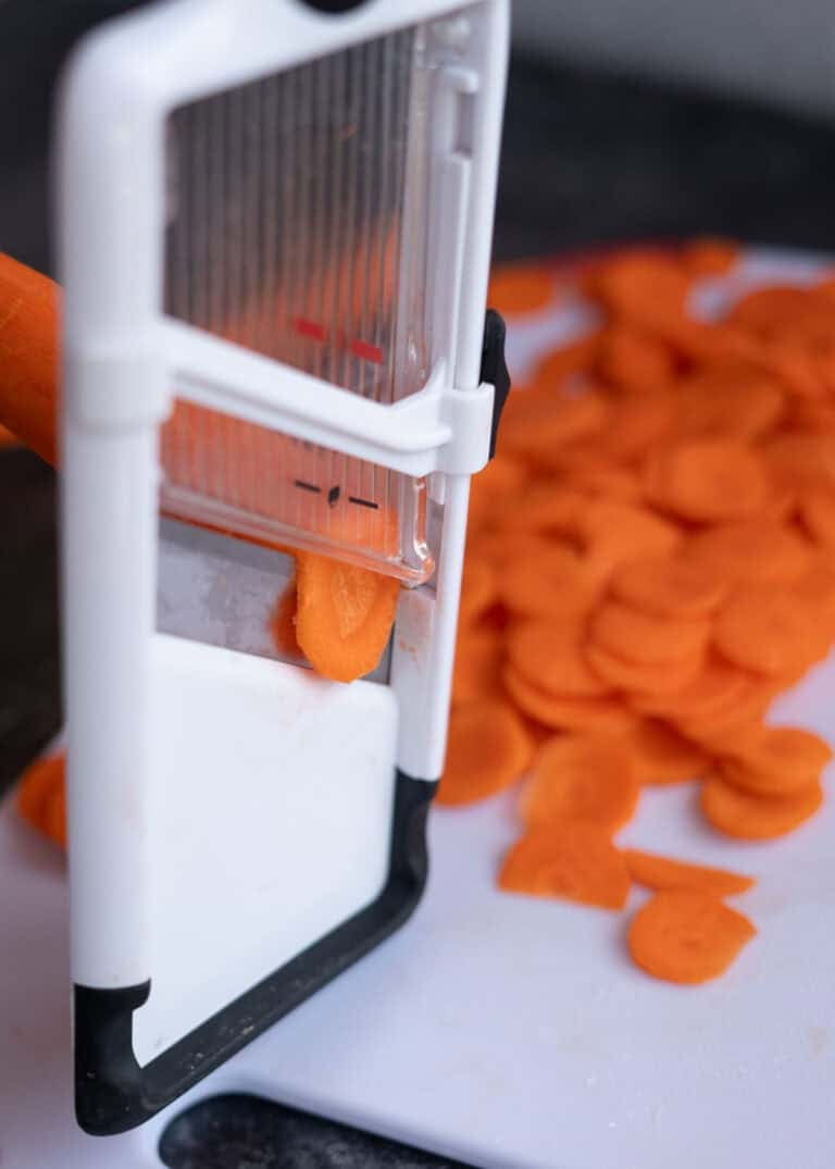 Crispy Carrot Chips (sweet & savory)