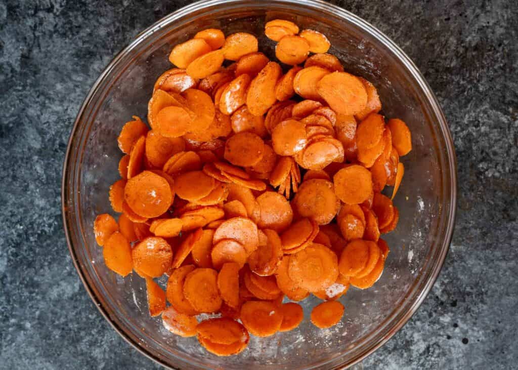 Crispy Carrot Chips (sweet & savory)