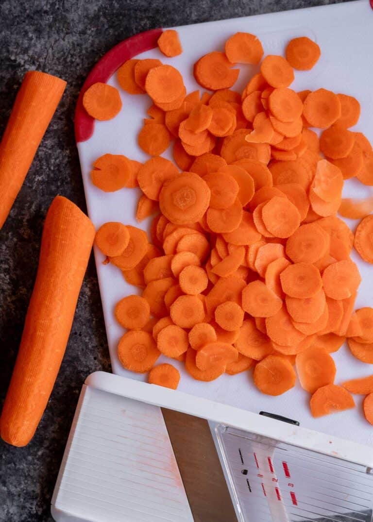 Crispy Carrot Chips (sweet & savory)