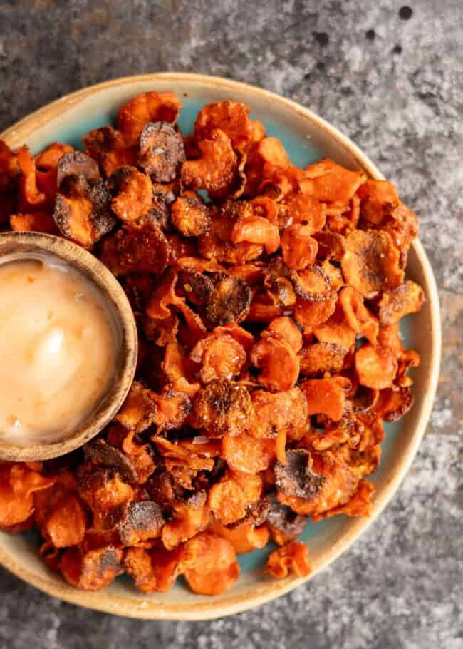Crispy Carrot Chips (sweet & savory)